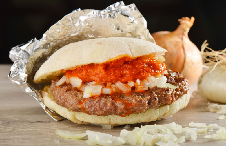 10 Burger Variations Around the World