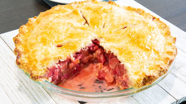 10 Depression-Era Desserts No One Eats Anymore