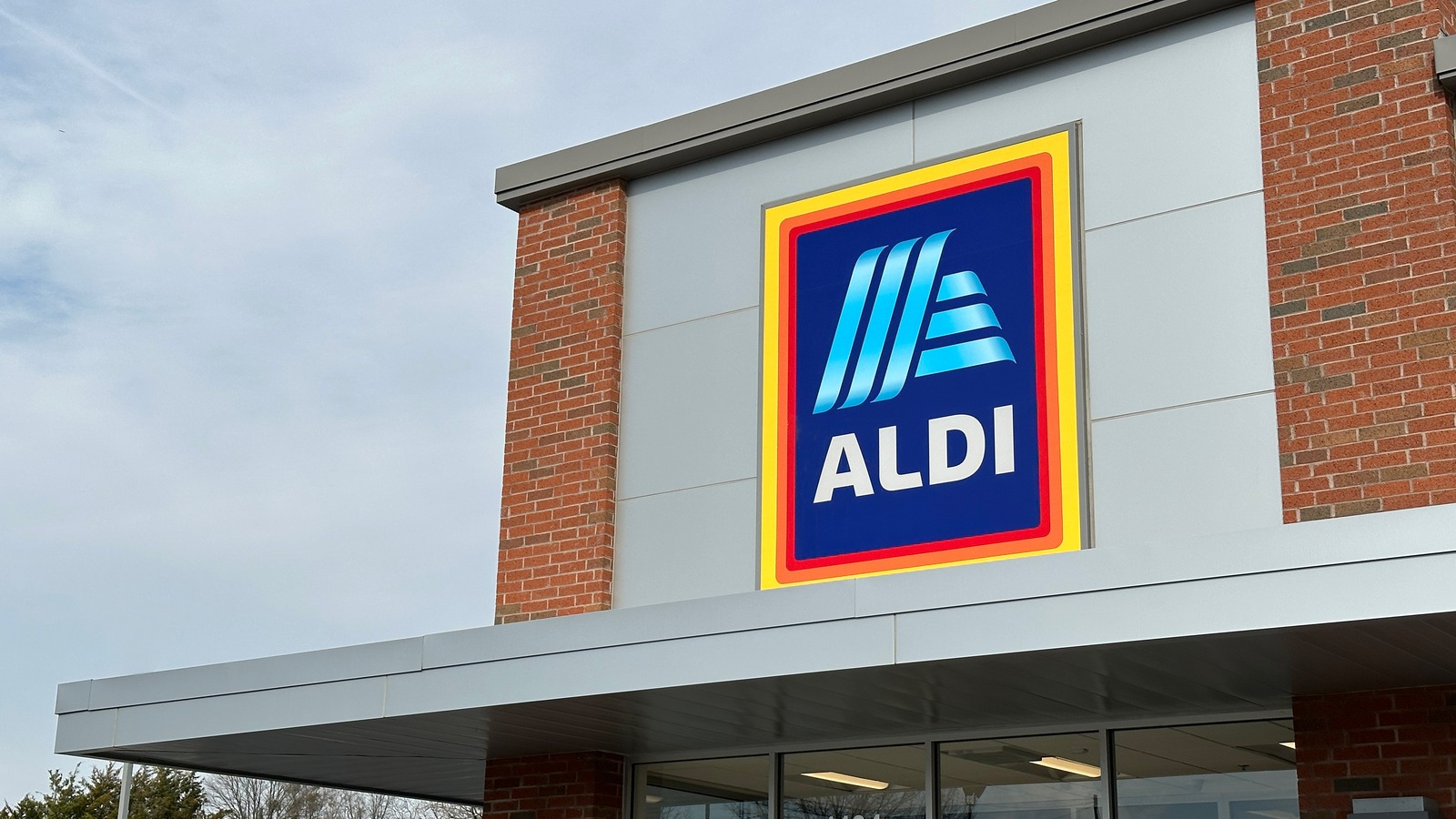 12 Pantry Staples You Should Pick Up At Aldi