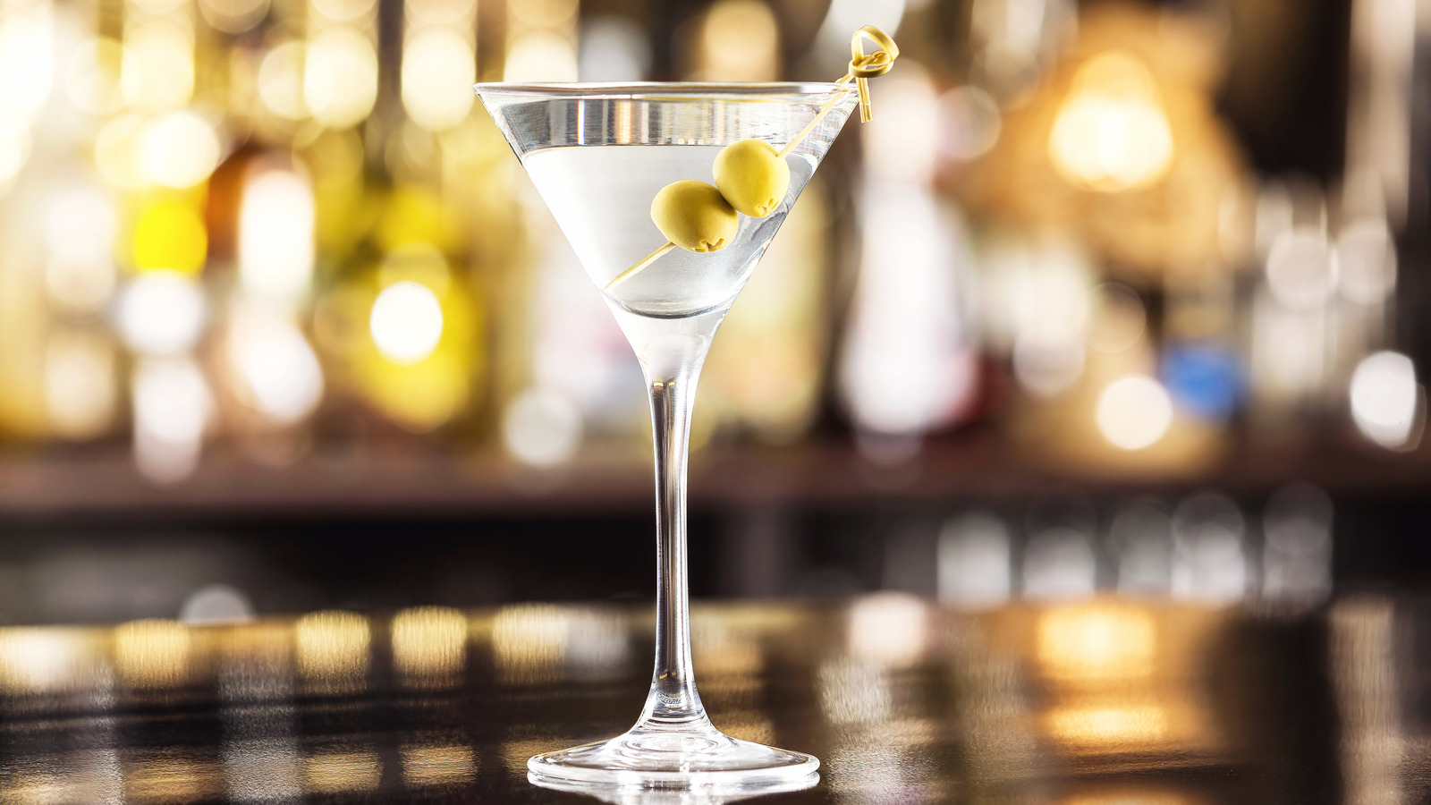 13 Facts To Master For Ordering A Martini The Right Way