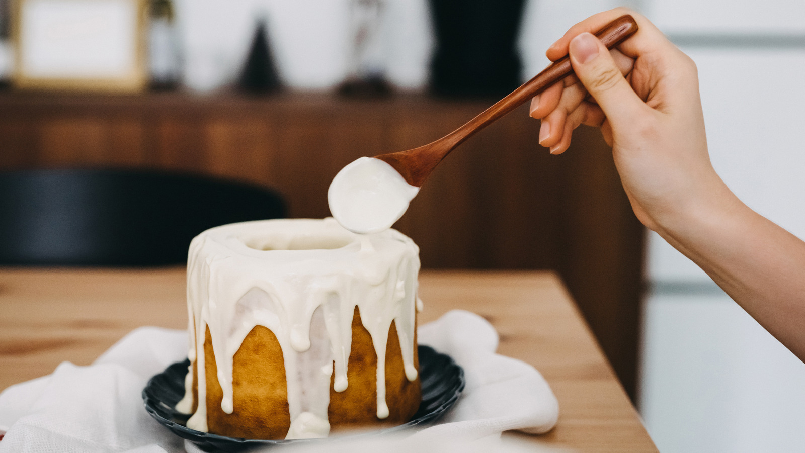 13 False Facts About Baking A Cake From Scratch You Should Ignore