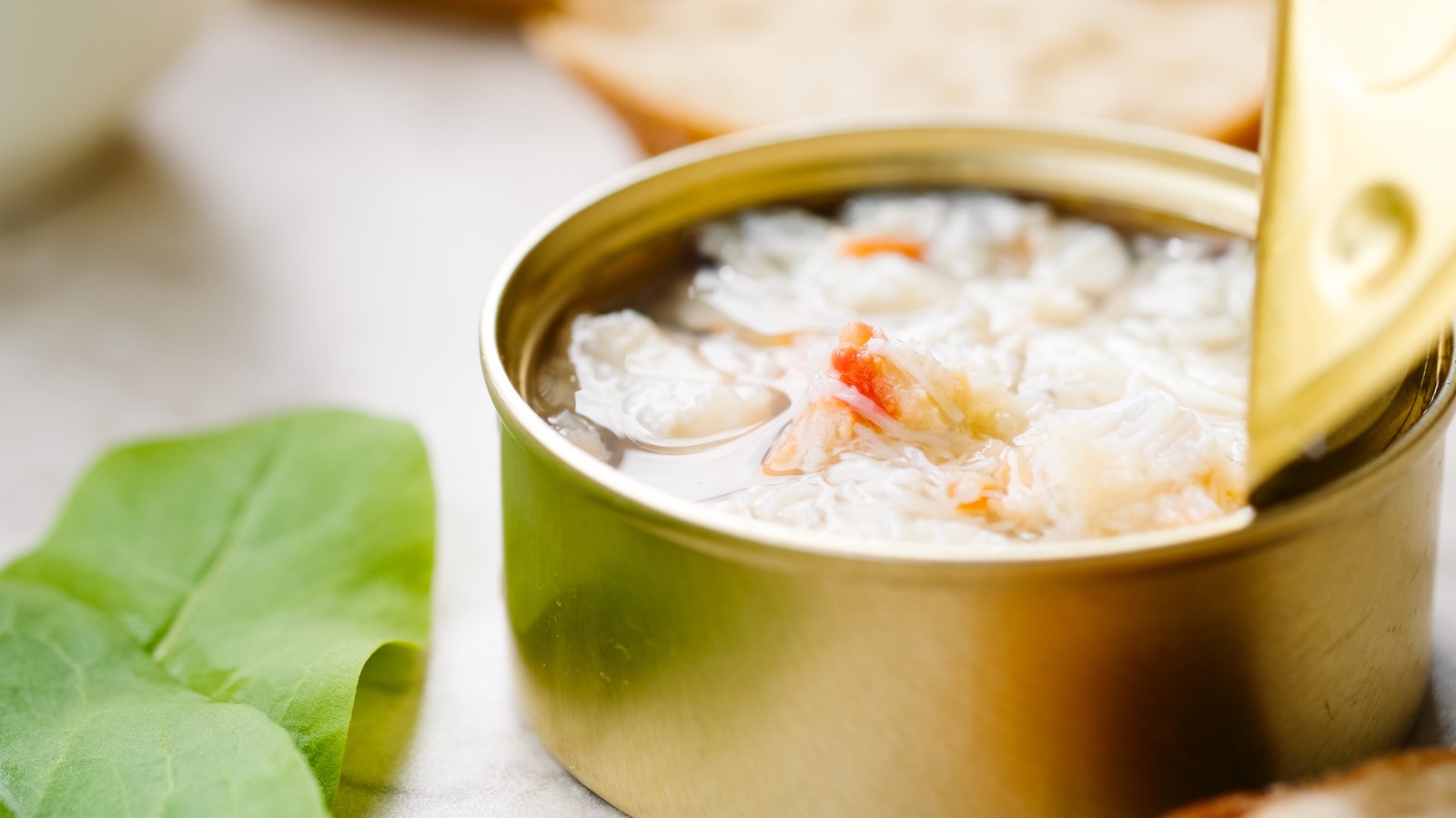 13 Of The Best Canned Crab Meat Brands You Can Buy