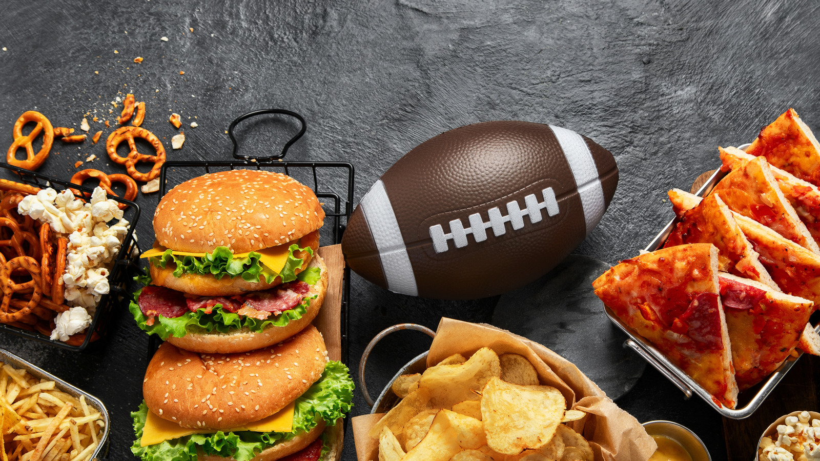 15 Chain Restaurants With Go-To Super Bowl Deals