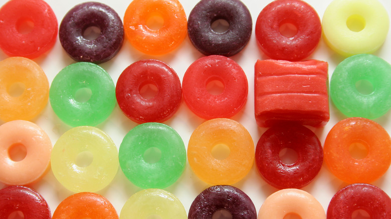 15 Discontinued Sodas We Aren't Getting Back