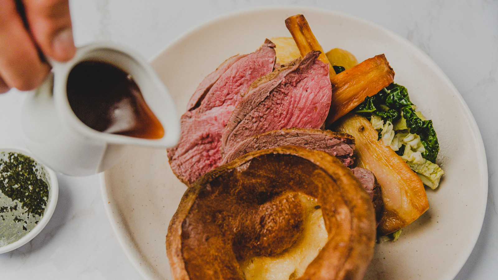 15 Traditional British Foods That You Need To Try