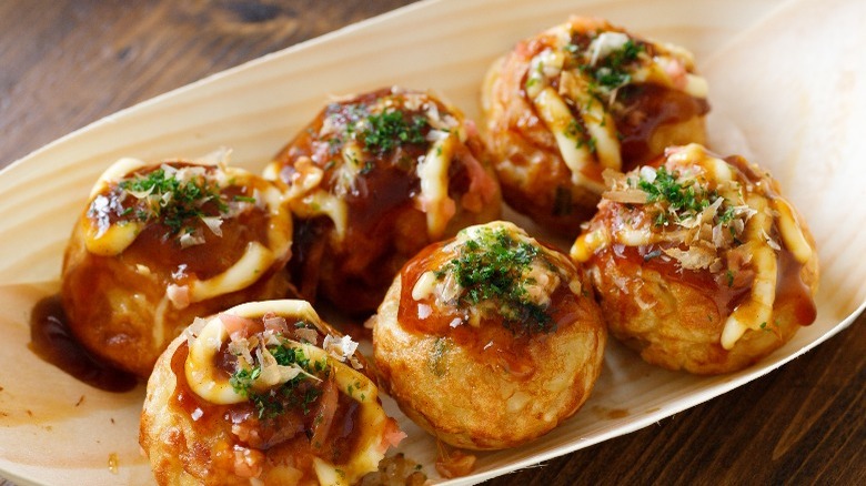 21 Street Foods You Must Try When Visiting Japan