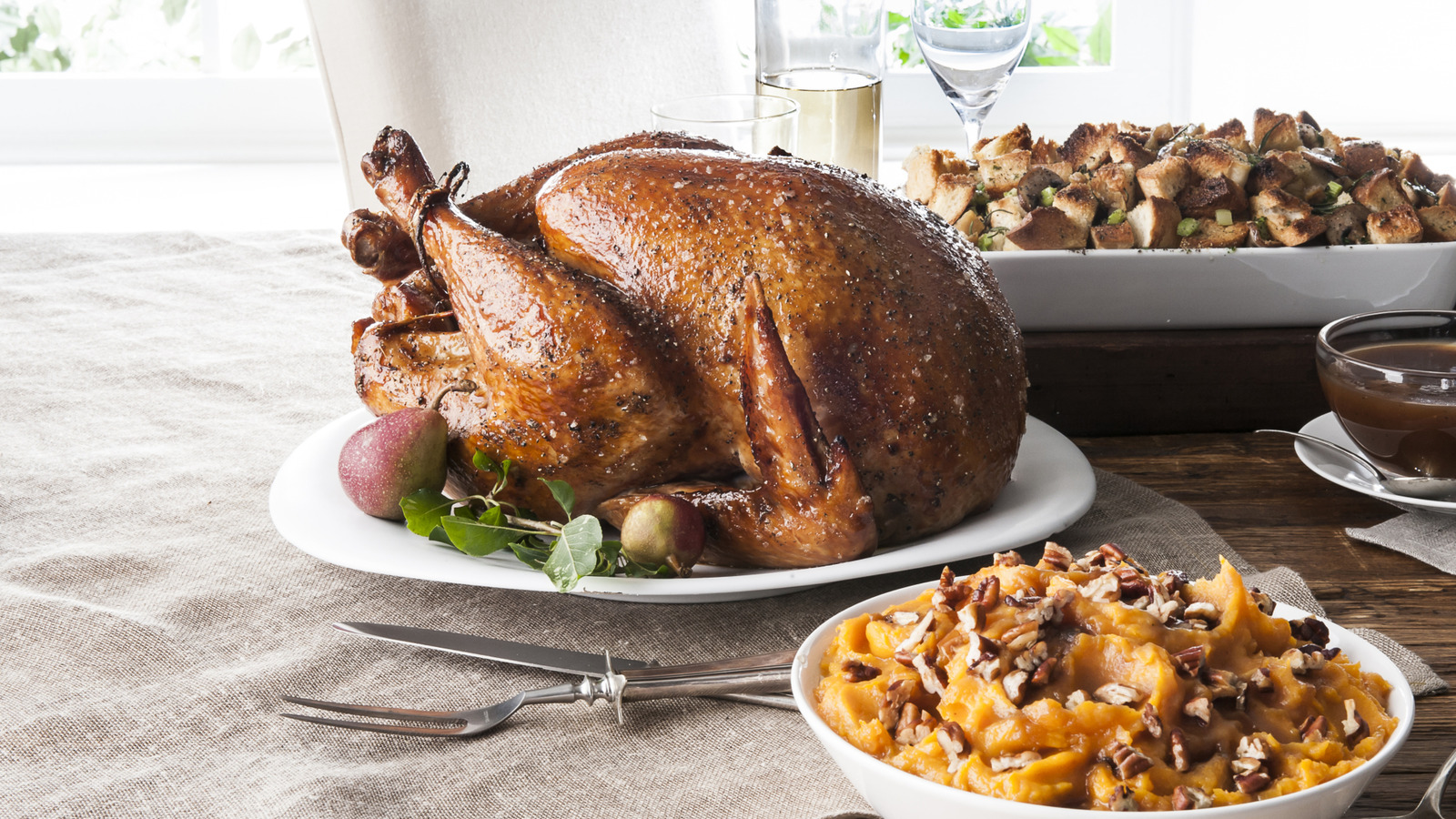 4 Expert Tips For Restaurant-Level Thanksgiving Turkey