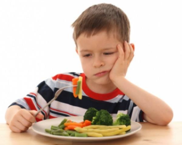 4 Tips To Finally Get Your Kids To Eat Their Vegetables