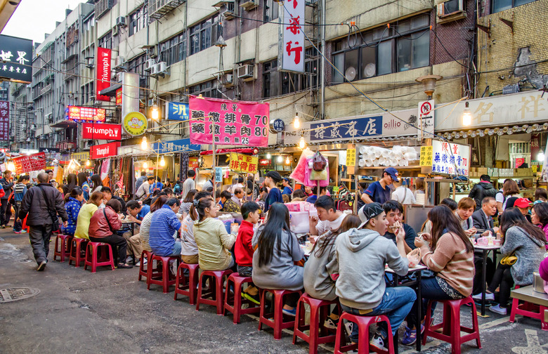 9 Countries That Eat Cats and Dogs (Slideshow)