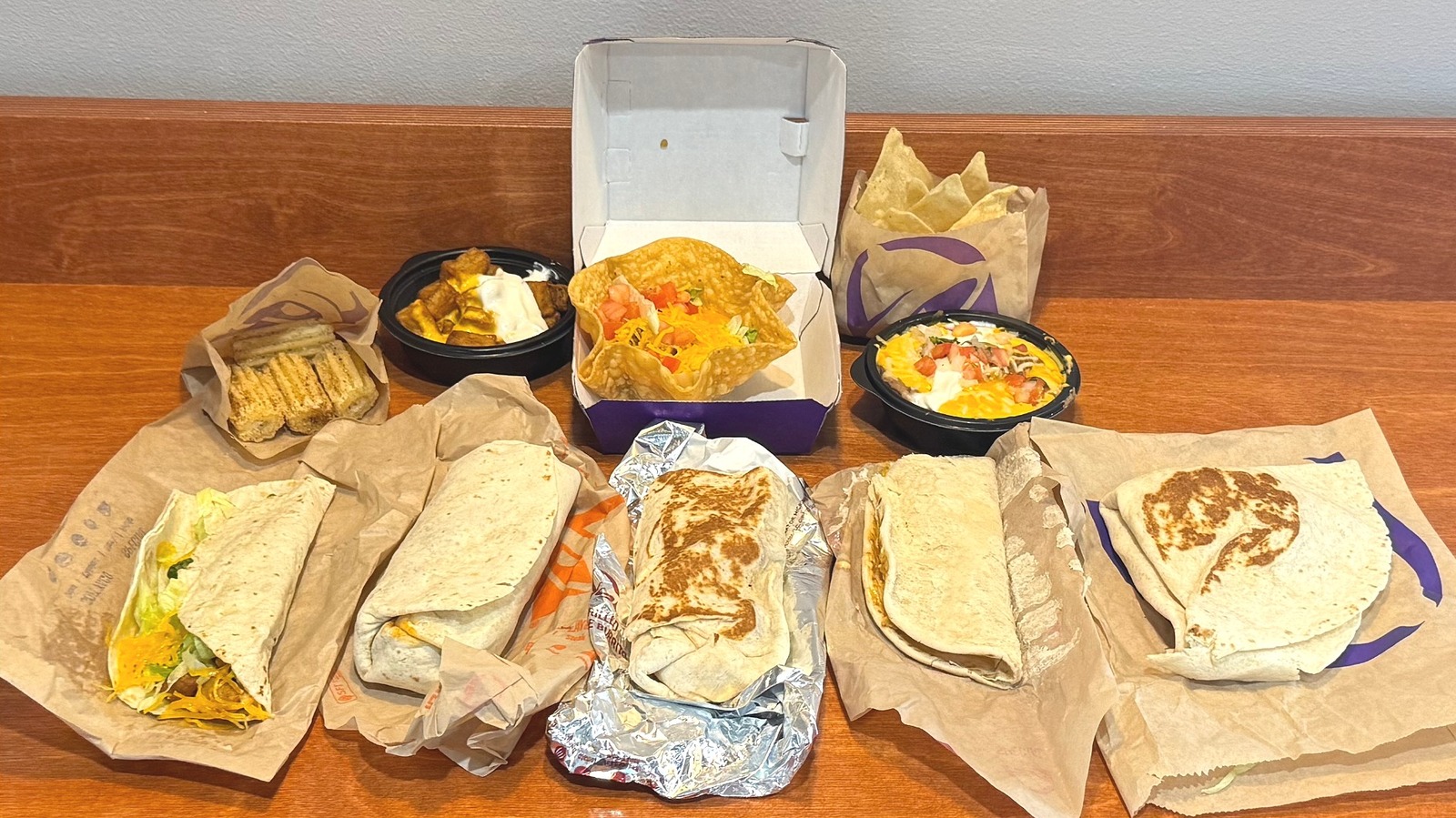9 Taco Bell Value Menu Items, Ranked Worst To Best