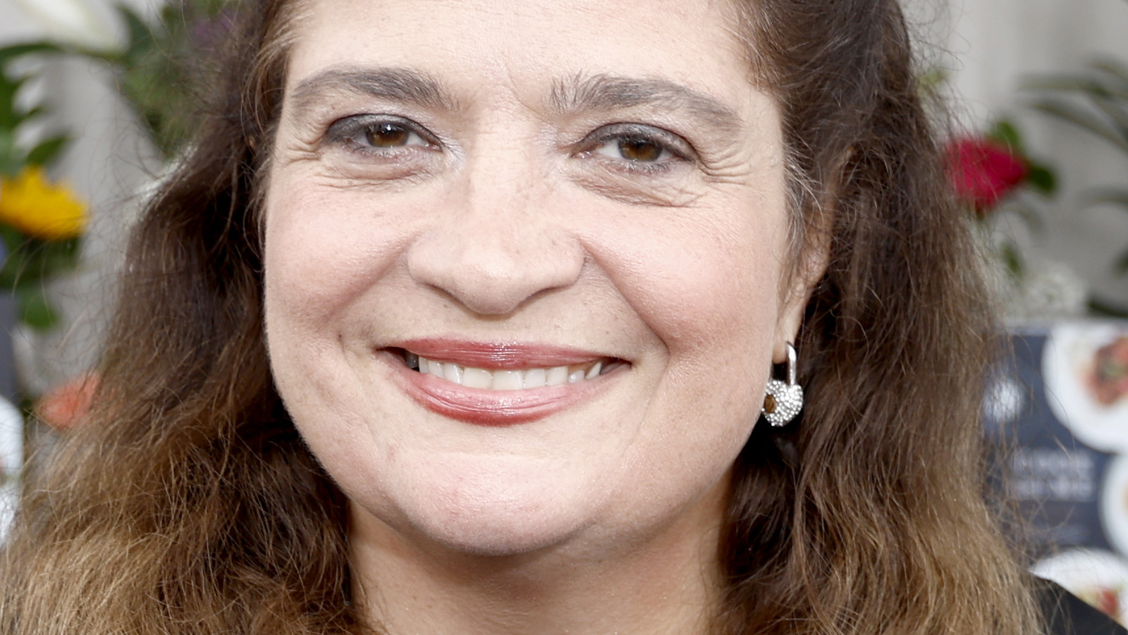Alex Guarnaschelli's Temperature Trick For Wafer-Thin Cookies