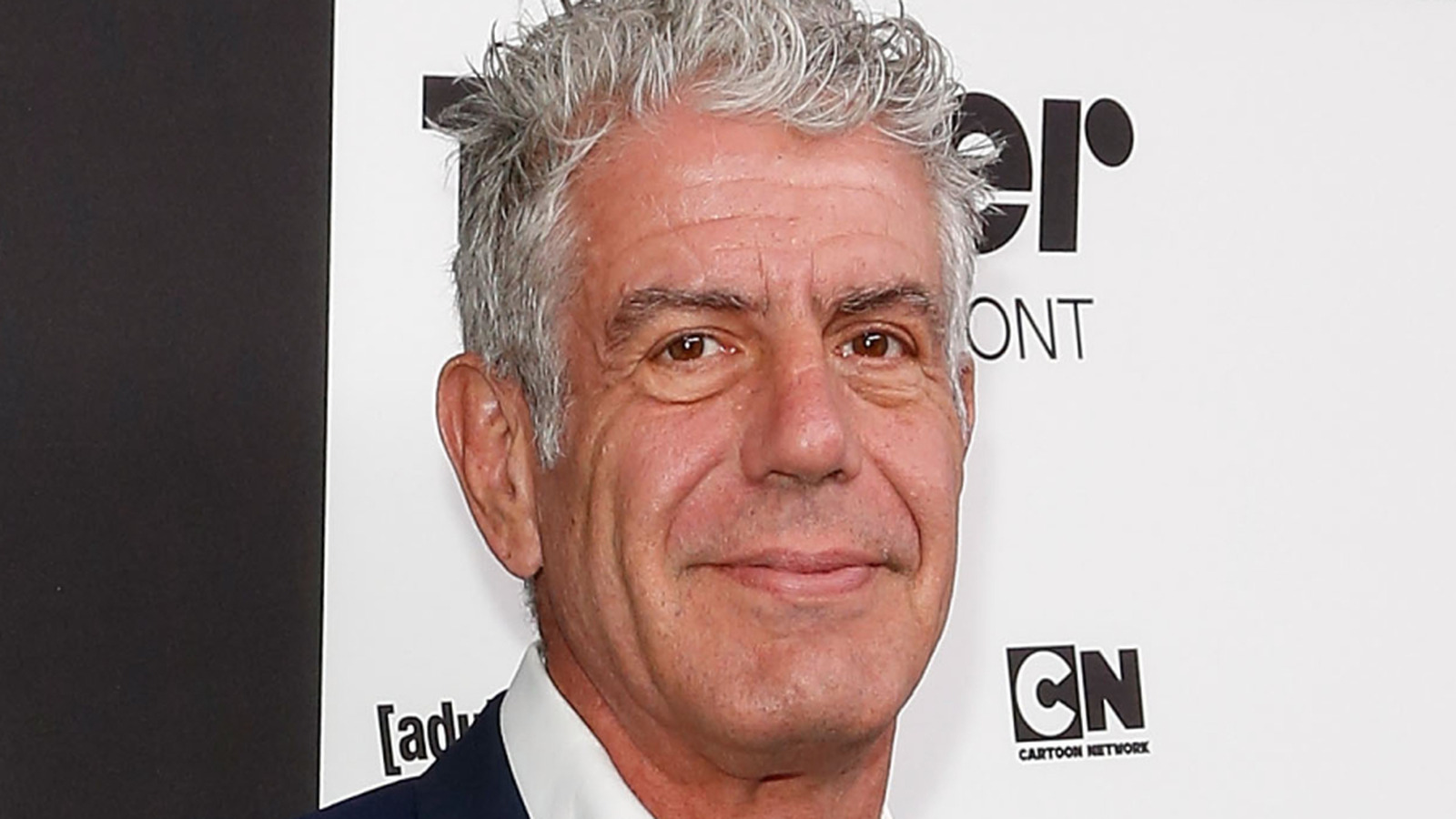 Anthony Bourdain's Easy Serving Tip To Balance The Richness Of Chicken ...