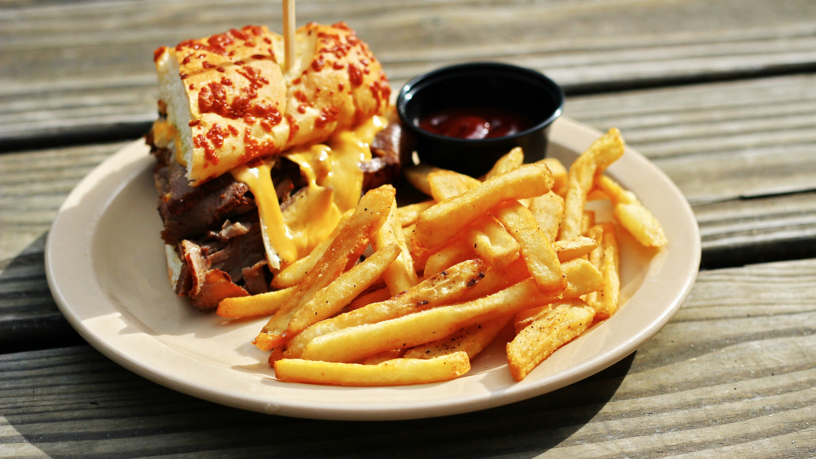 This Iconic Restaurant Chain Is Bringing Back Its All-You-Can-Eat Menu