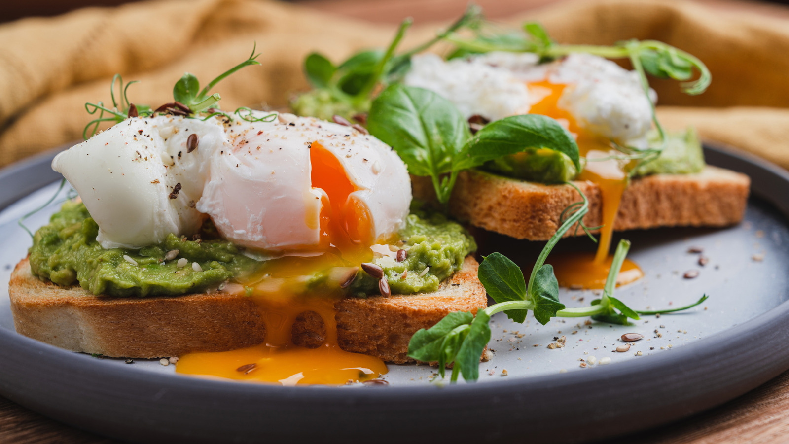 Are Runny Eggs Still Safe To Eat With Bird Flu Spreading?