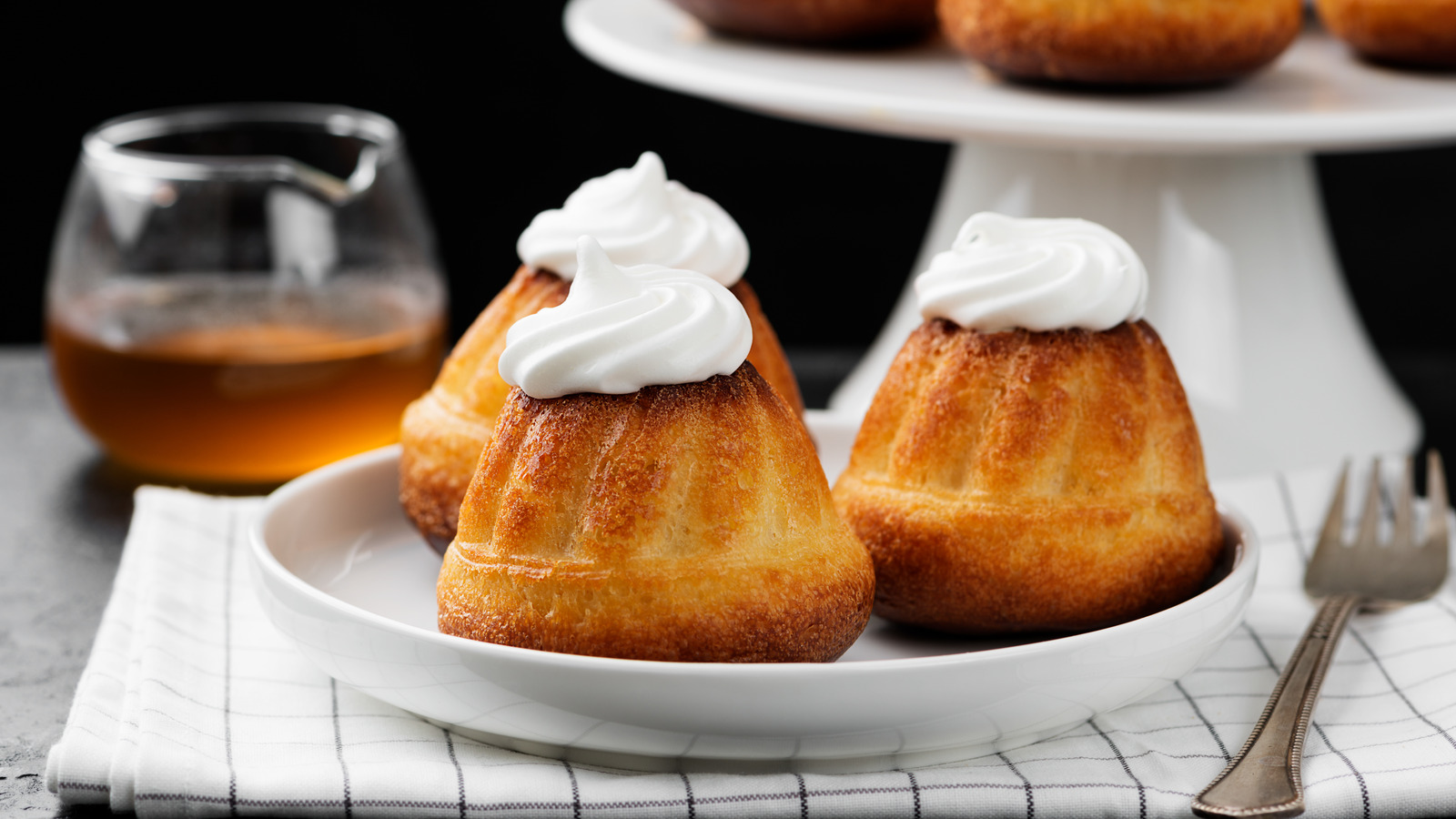 Baba Au Rhum Is The Boozy French Cake Perfect For Cold Weather
