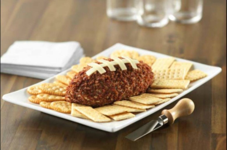 Bacon-Jalapeño Cheesy Football