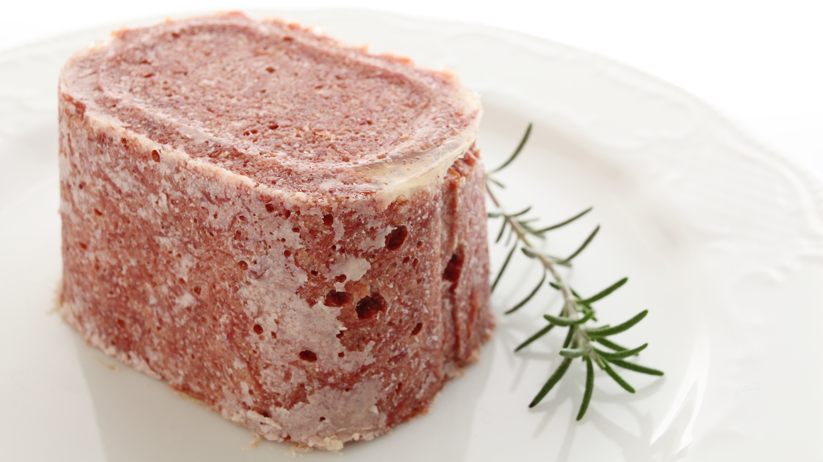 Canned Corned Beef: 10 Myths Revealed