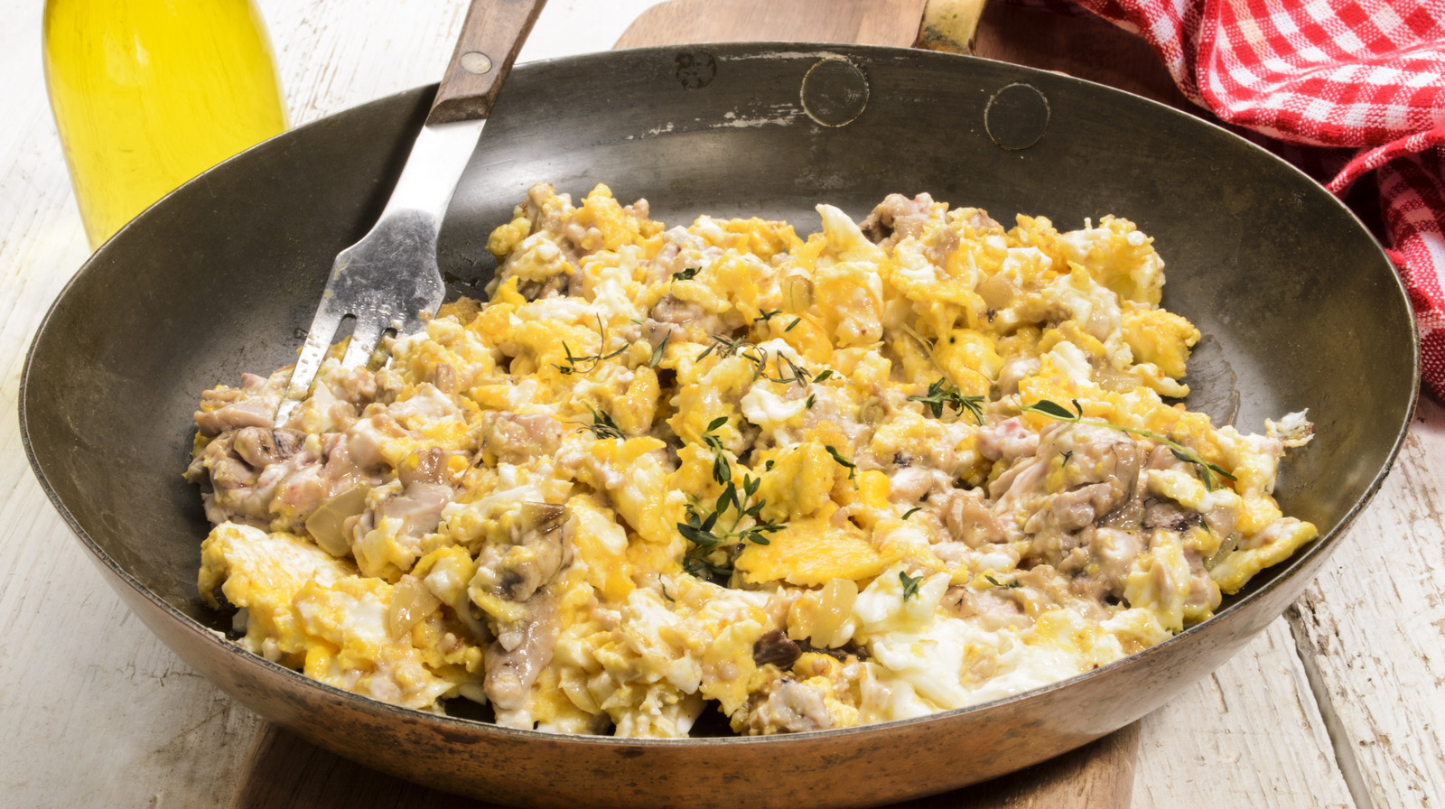 Canned Pork Brains And Eggs Used To Be A Southern Staple