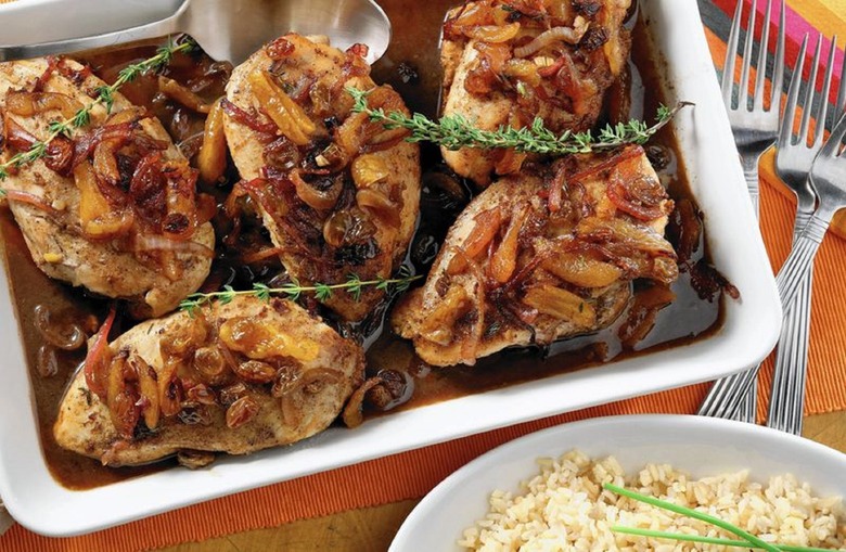 Chicken With Apricots And Fennel