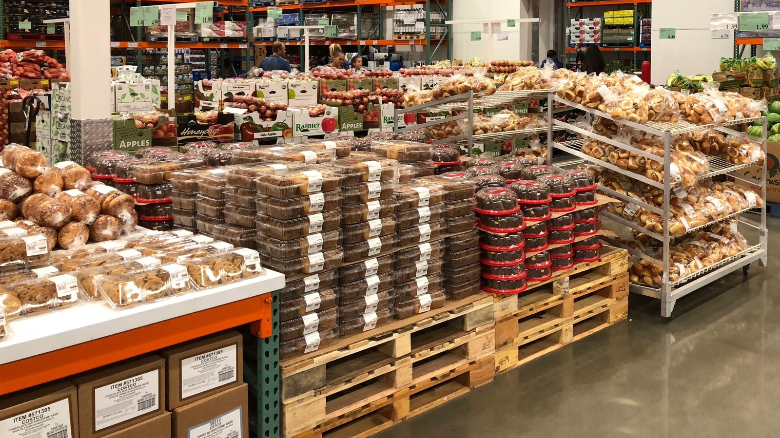 Costco's All-American Fudge Cakes Are Making A Triumphant Return