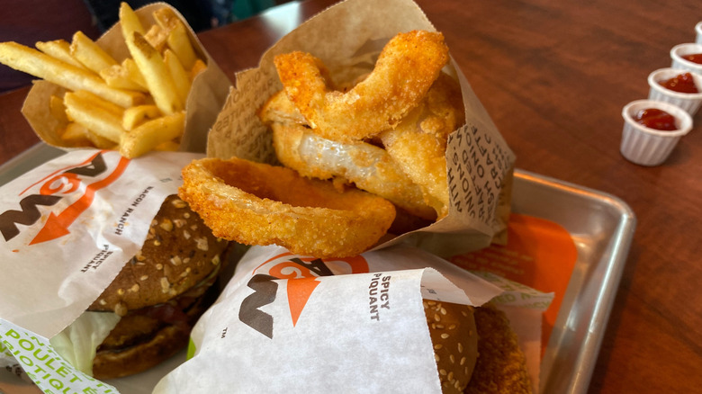 Customers Say These Are The 9 Best Fast Food Onion Rings