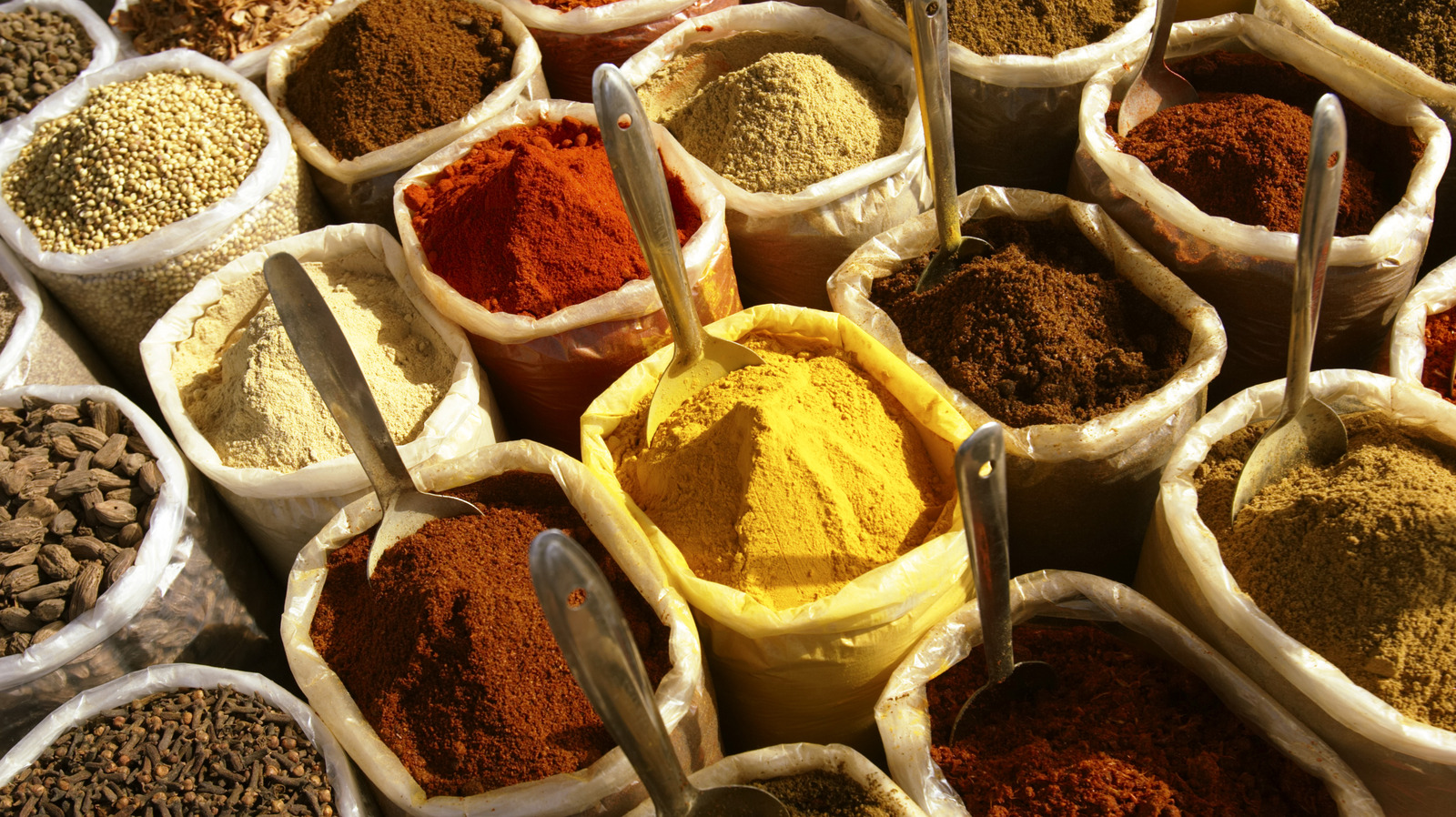 Easy Spice Substitutes Home Chefs Need To Know