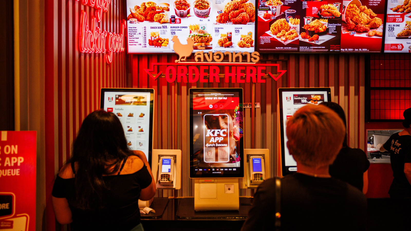 Fast Food Chains Always Trick You Into Spending More. Here's How
