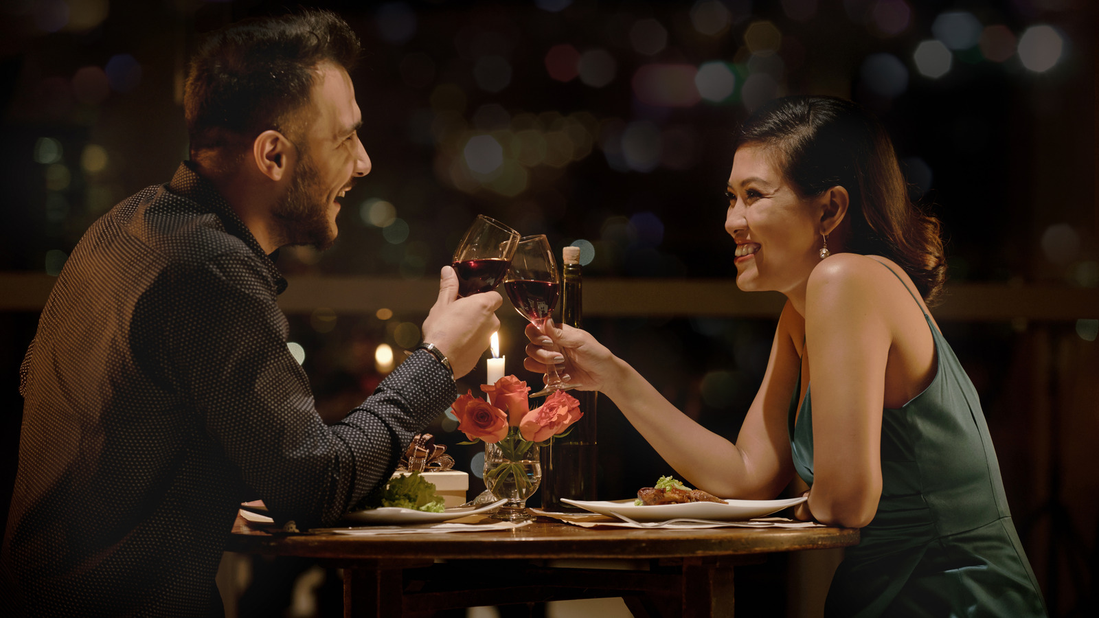 Food Inflation Is Changing The Game For First Date Dinners