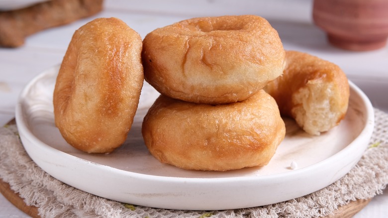 Gordon Ramsay's Essential Tip For Making Homemade Donuts