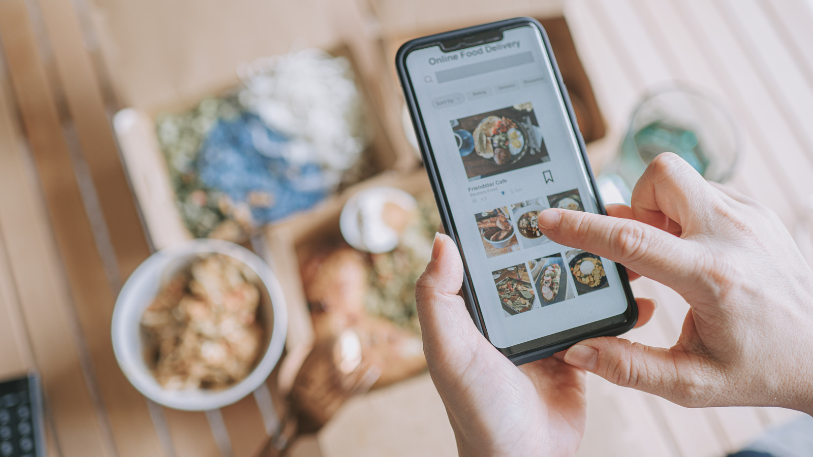 Here's What A Virtual Restaurant Actually Is