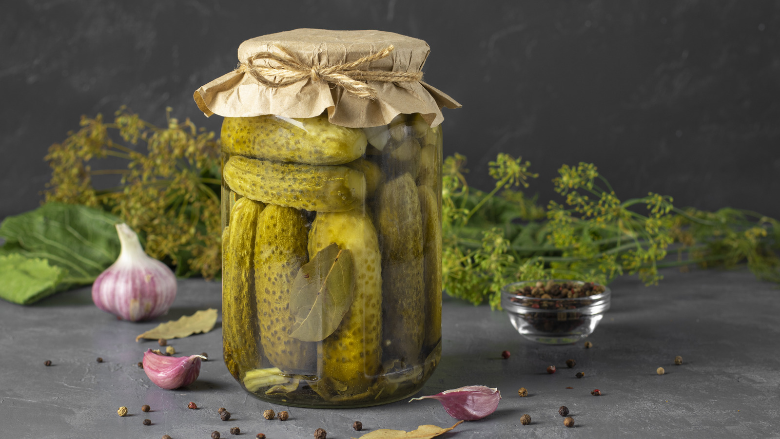 Horseradish Is The Ingredient You're Missing For Spicy Homemade Pickles