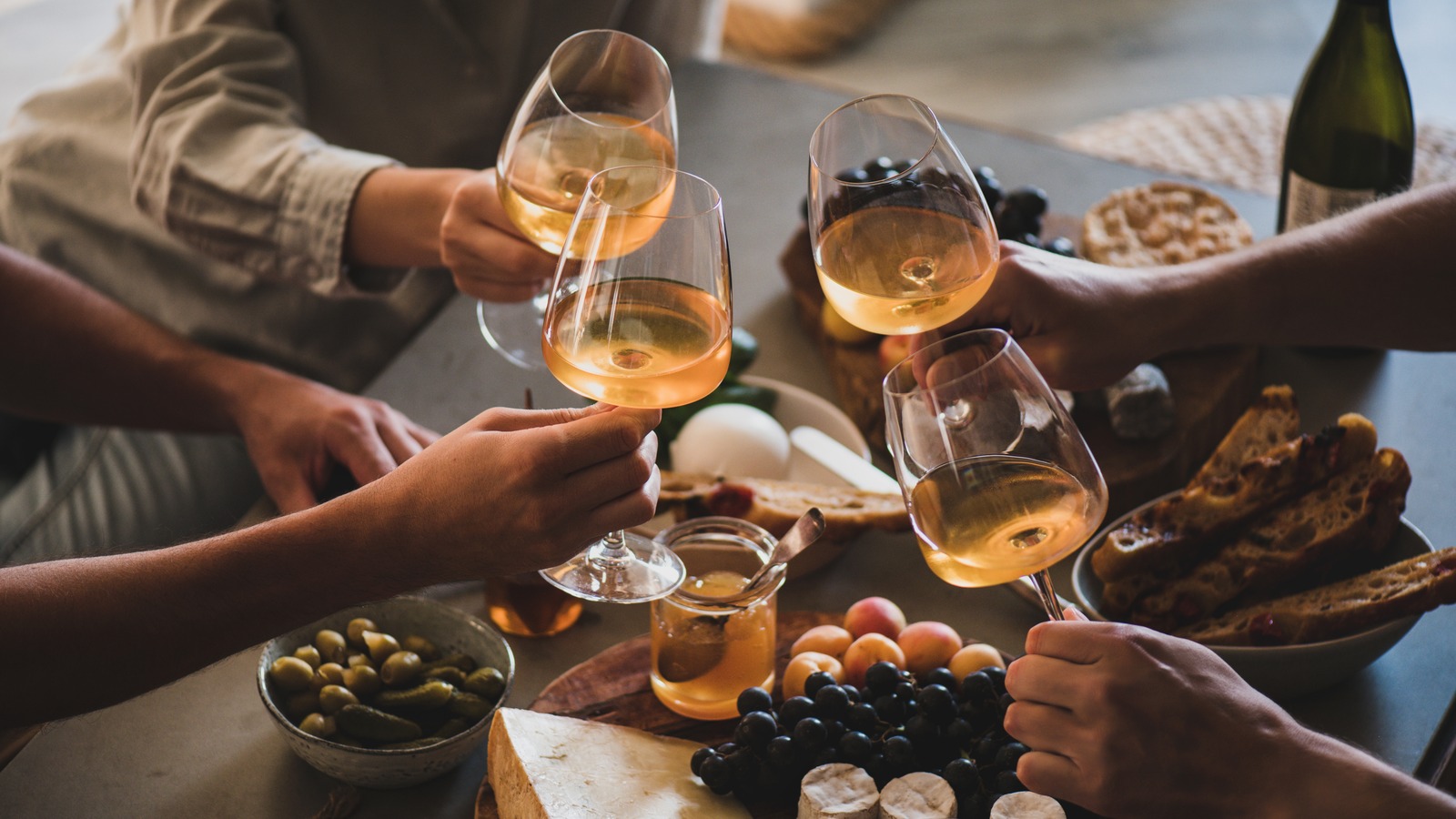 How Orange Wine Gets Its Color