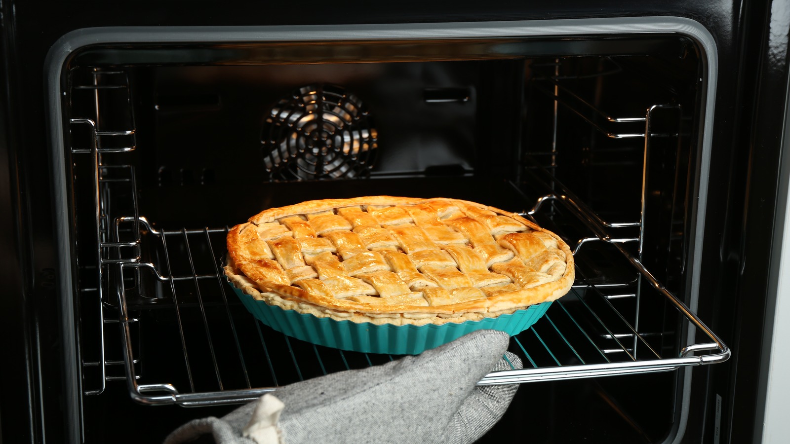 How The Weather Can Affect Your Oven When Baking