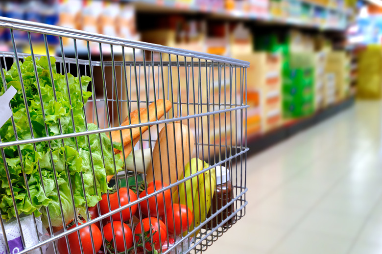How to Fill a Healthy Grocery Cart for Under $50 Slideshow