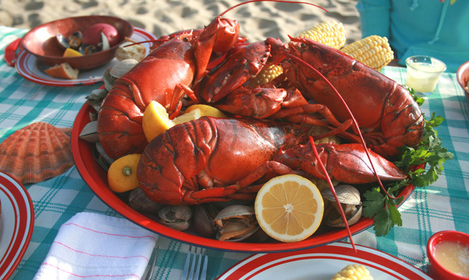 How to Host the Perfect Clambake