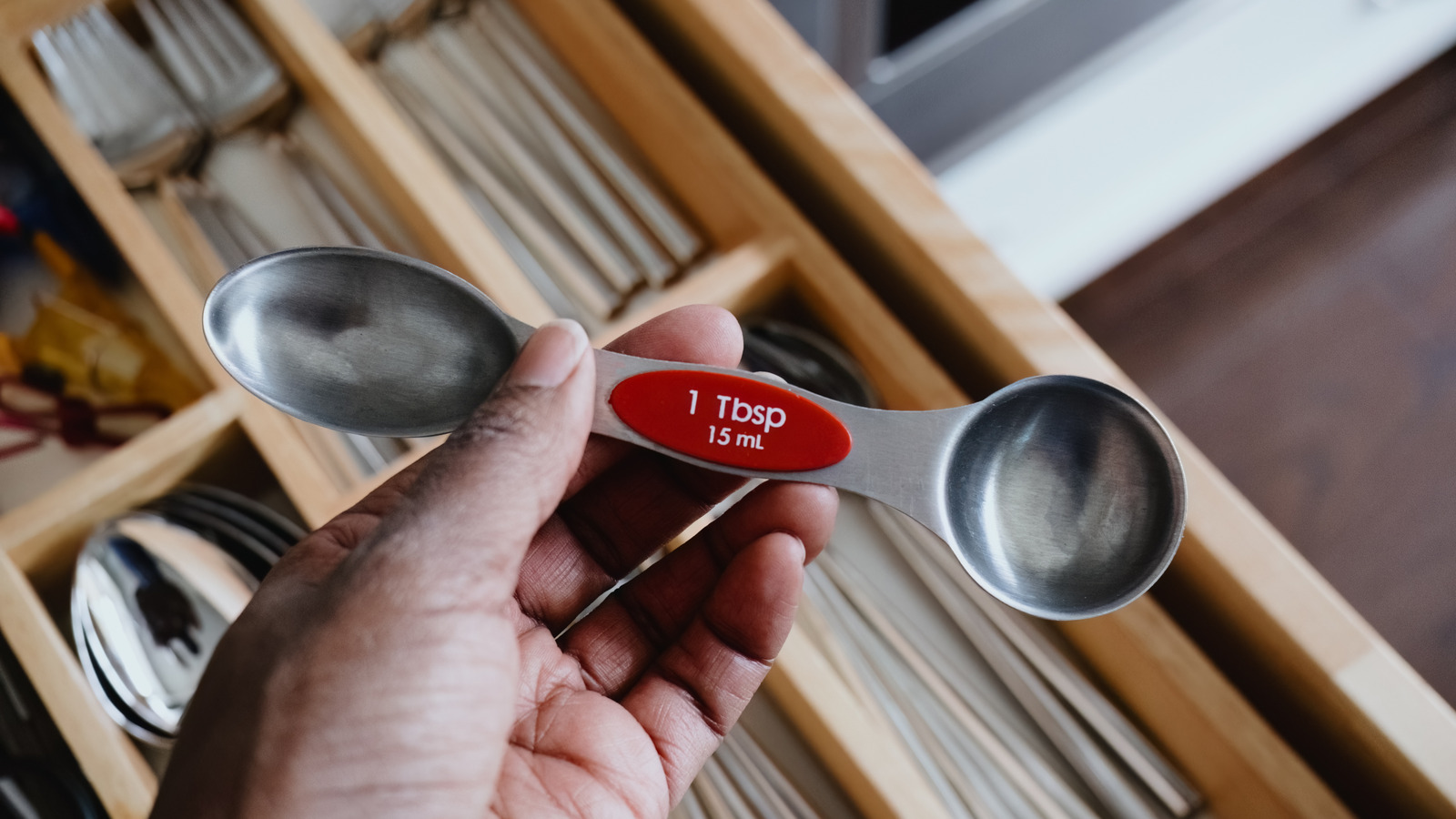 How To Measure A Tablespoon With Your Everyday Utensils