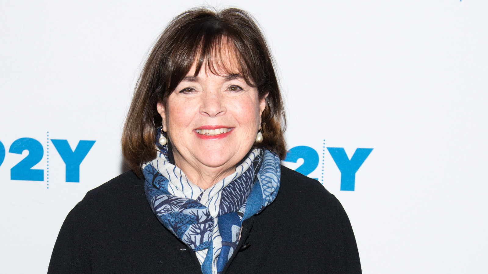 Ina Garten's Salad Spinner Trick For Long-Lasting Fresh Herbs