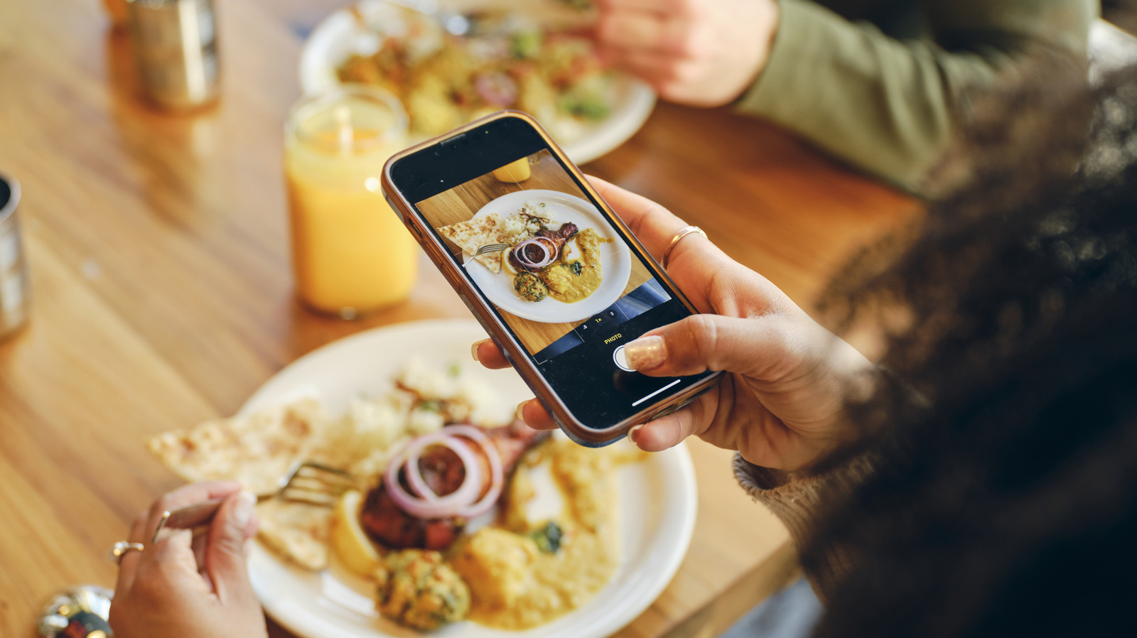 Insta Pics On-Point? Consider Applying For Yelp's New $10k Food ...