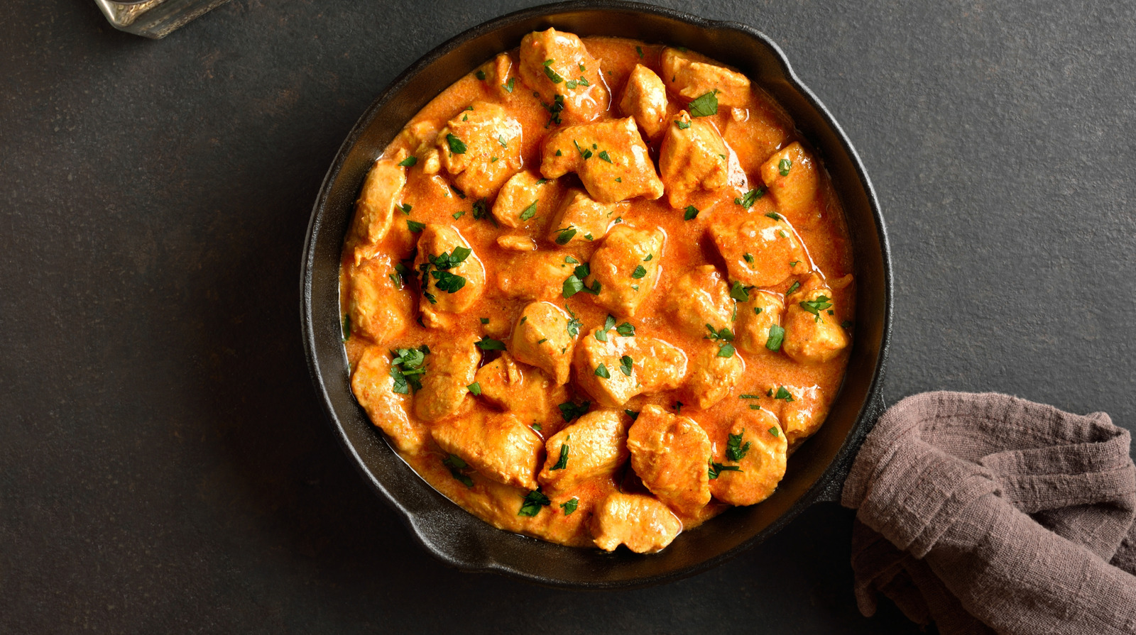 Why It's So Vitally Important To Pre-Heat Cast Iron Skillets