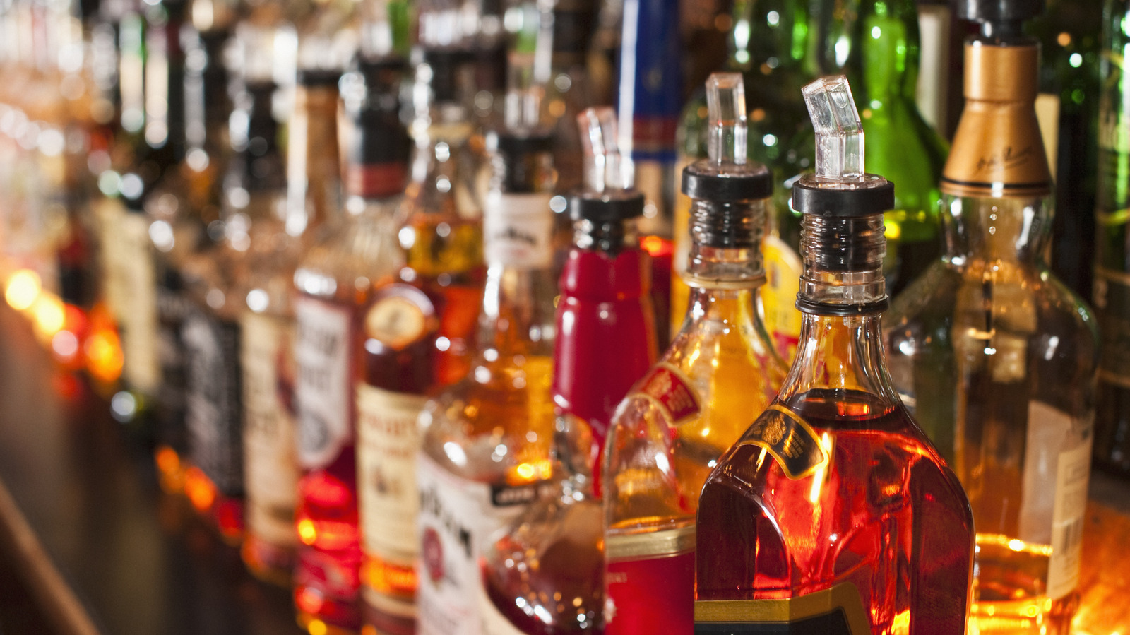 Popular Alcoholic Drinks You Should Never Order With Top-Shelf Liquor