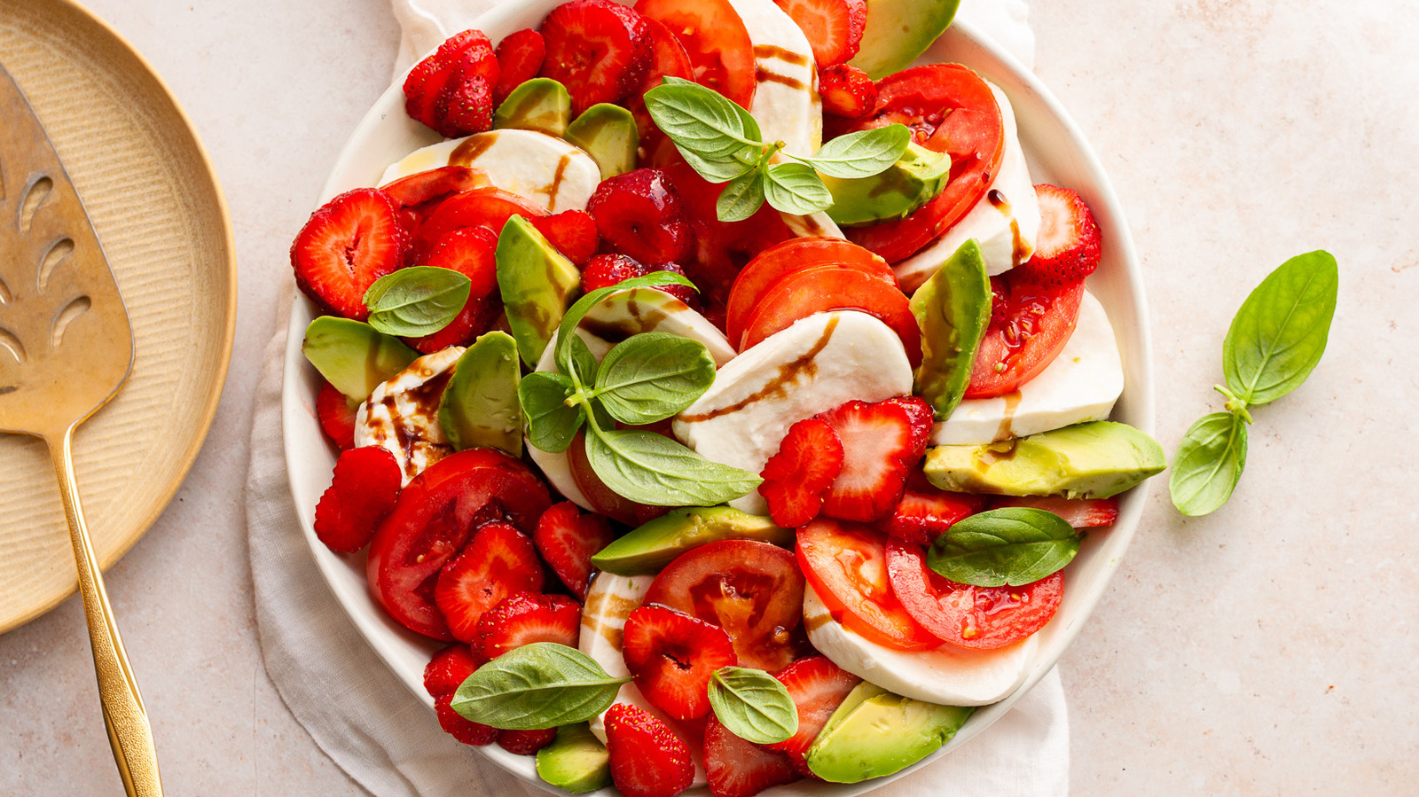 Strawberry-Avocado Caprese Salad Recipe