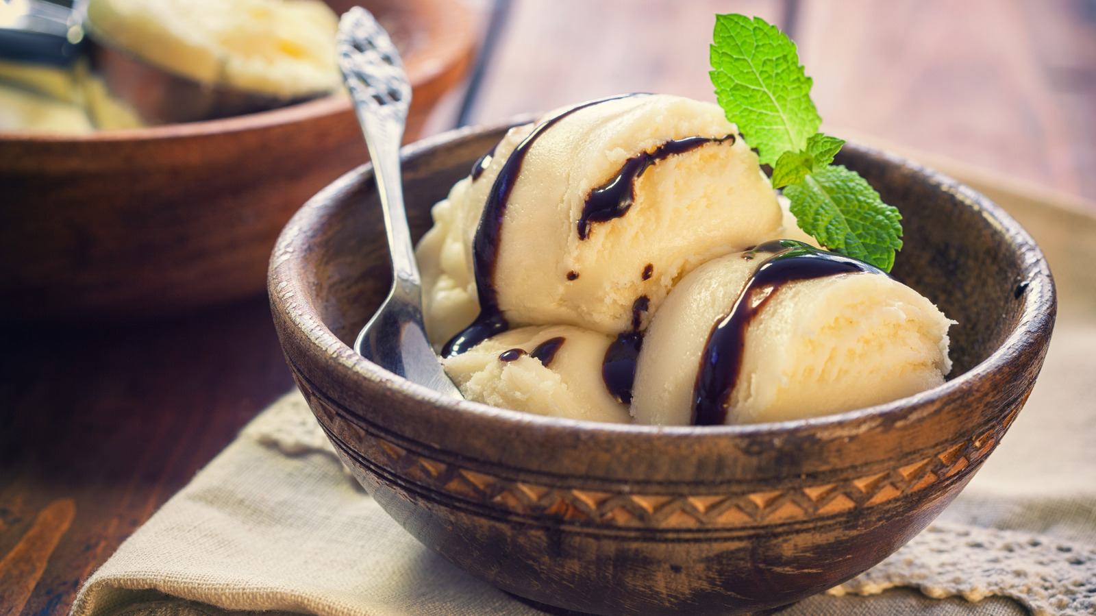 Take Advantage Of Winter Weather With Ice Cream Made Of Snow
