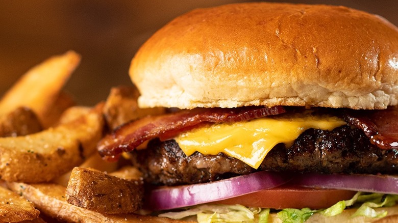 The Best Dishes At Texas Roadhouse, Ranked