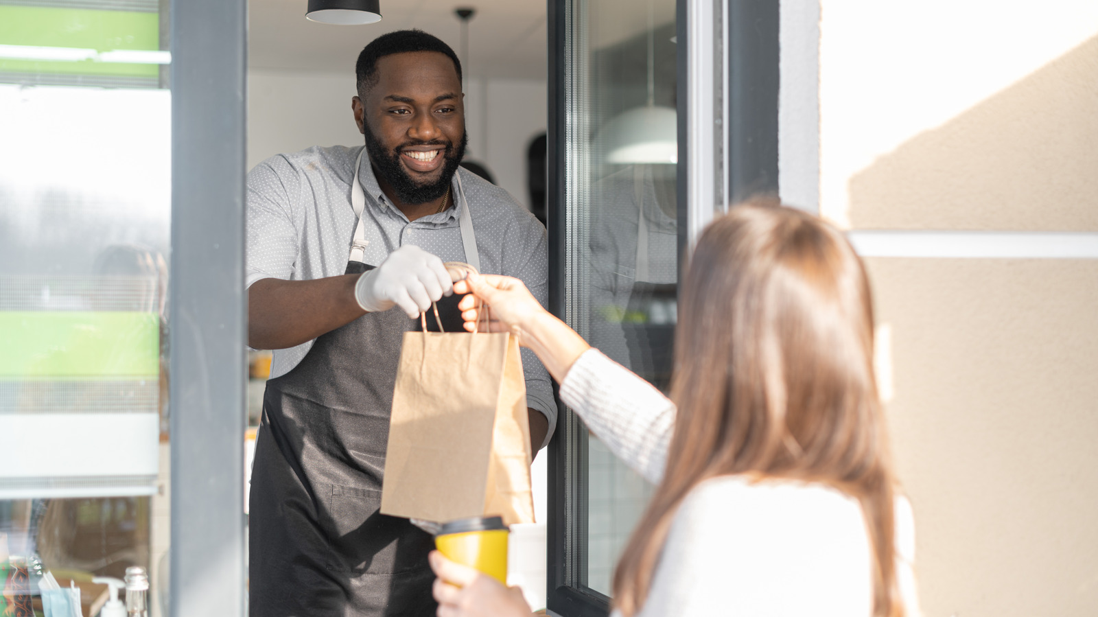 The Best Fast Food Meals That Still Cost Less Than $10