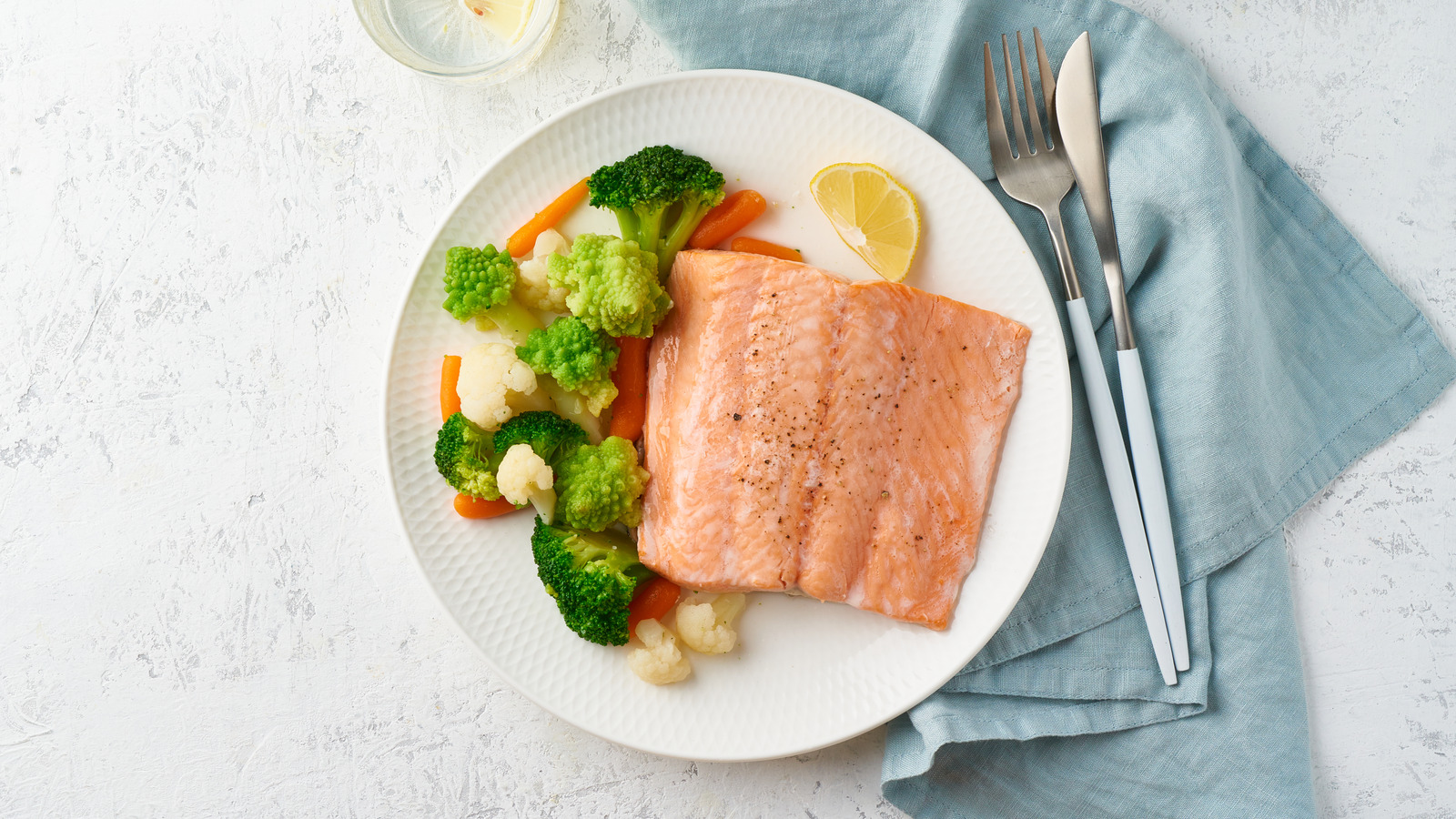 The Best Tip For Cooking A Delicious Salmon Dinner In A Hurry