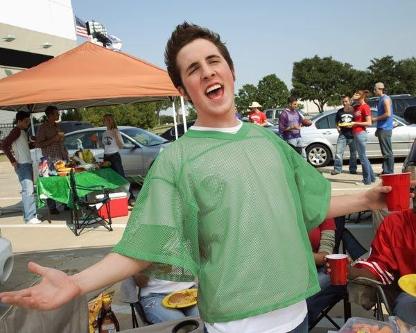 The Daily Meal's 2013 Ultimate Tailgating Guide