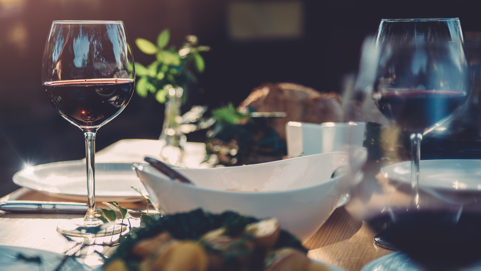 The Dark-Dining Restaurant That Employs 100% Visually-Impaired Staff