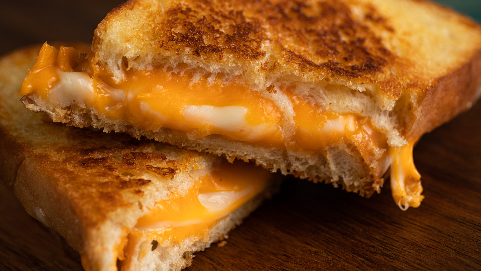 The Easy Tip To Prevent Soggy Grilled Cheese Sandwiches