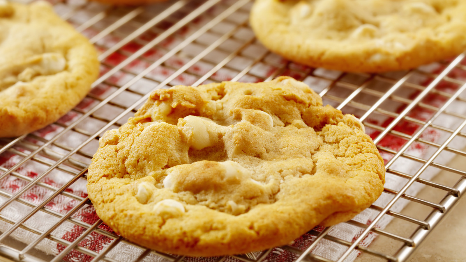 The Easy Tip You Need For The Best-Tasting White Chocolate Cookies
