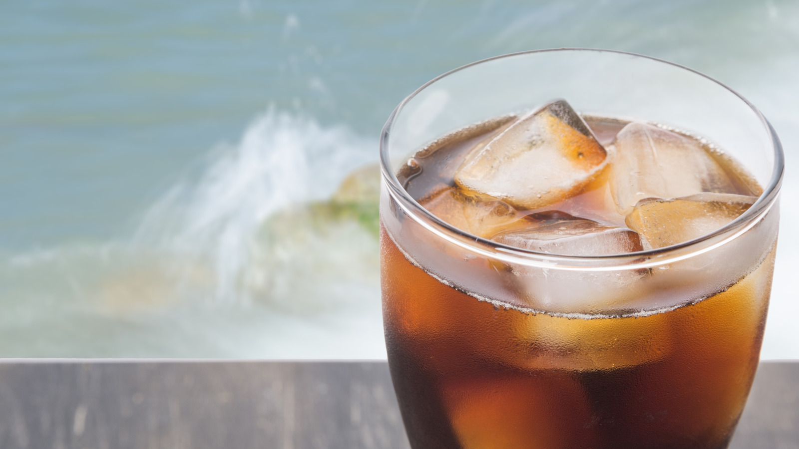 The Limited-Edition Dr Pepper Flavor That Brought The Tropics To The Can